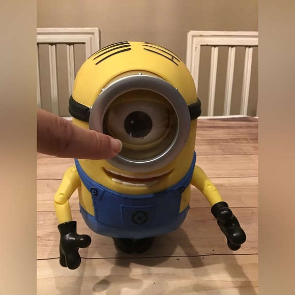 Toys | Despicable Me Minion 8 Stuart Toy Talking Laughing Action Figure ...